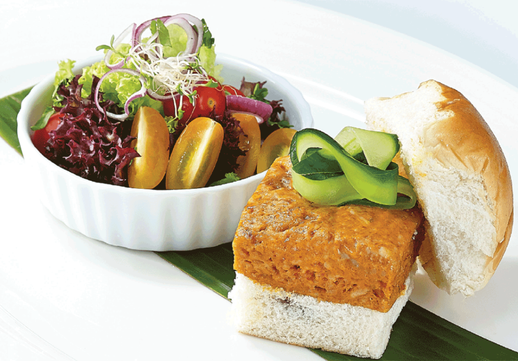 U.S. Turkey Laksa-spiced Otah-Otah with Oriental Salad - USAPEEC ASEAN